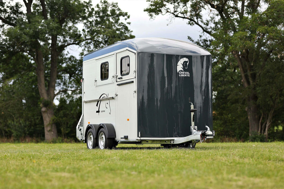 Cheval Liberté Maxi 2 · Anhaenger Engler