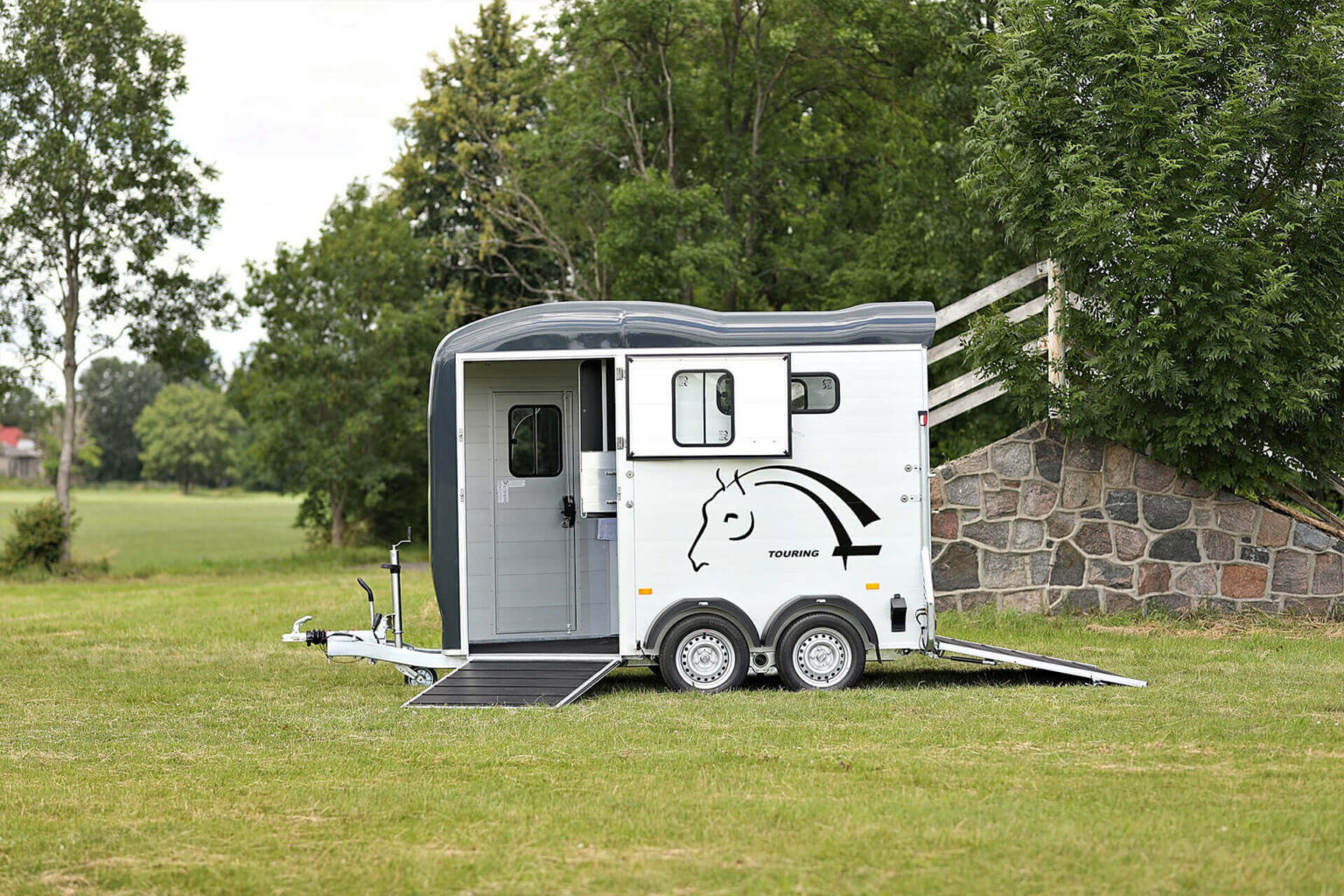 Cheval Liberté Touring Country · Anhaenger Engler